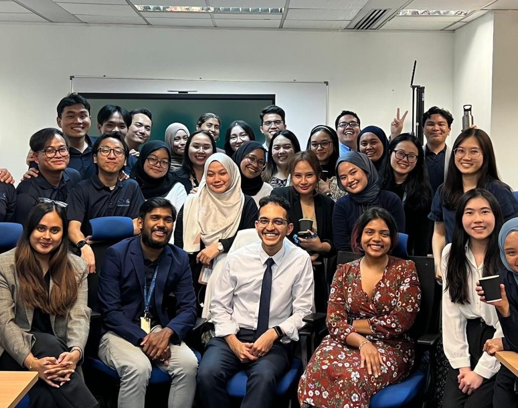 Teh Tarik Session: Connecting Our Lawyers & Pupils⁣ - Azmi & Associates